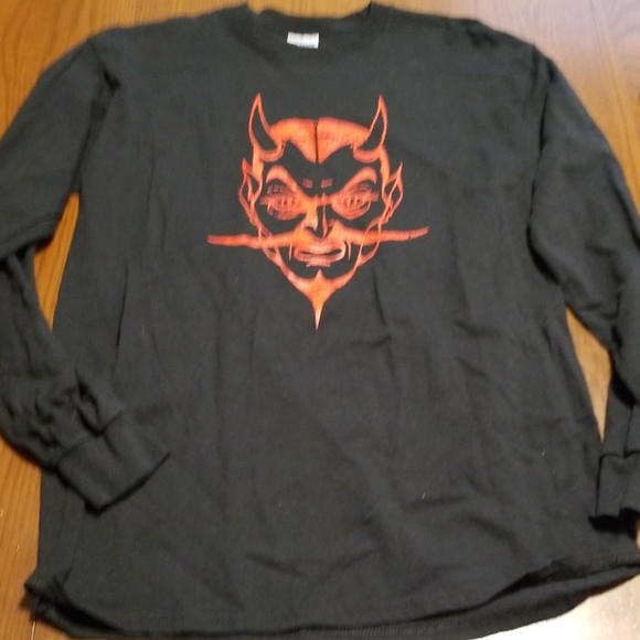 Gildan | Shirts | Devil Face Red Devil Long Sleeve Tee I337318 | Poshmark